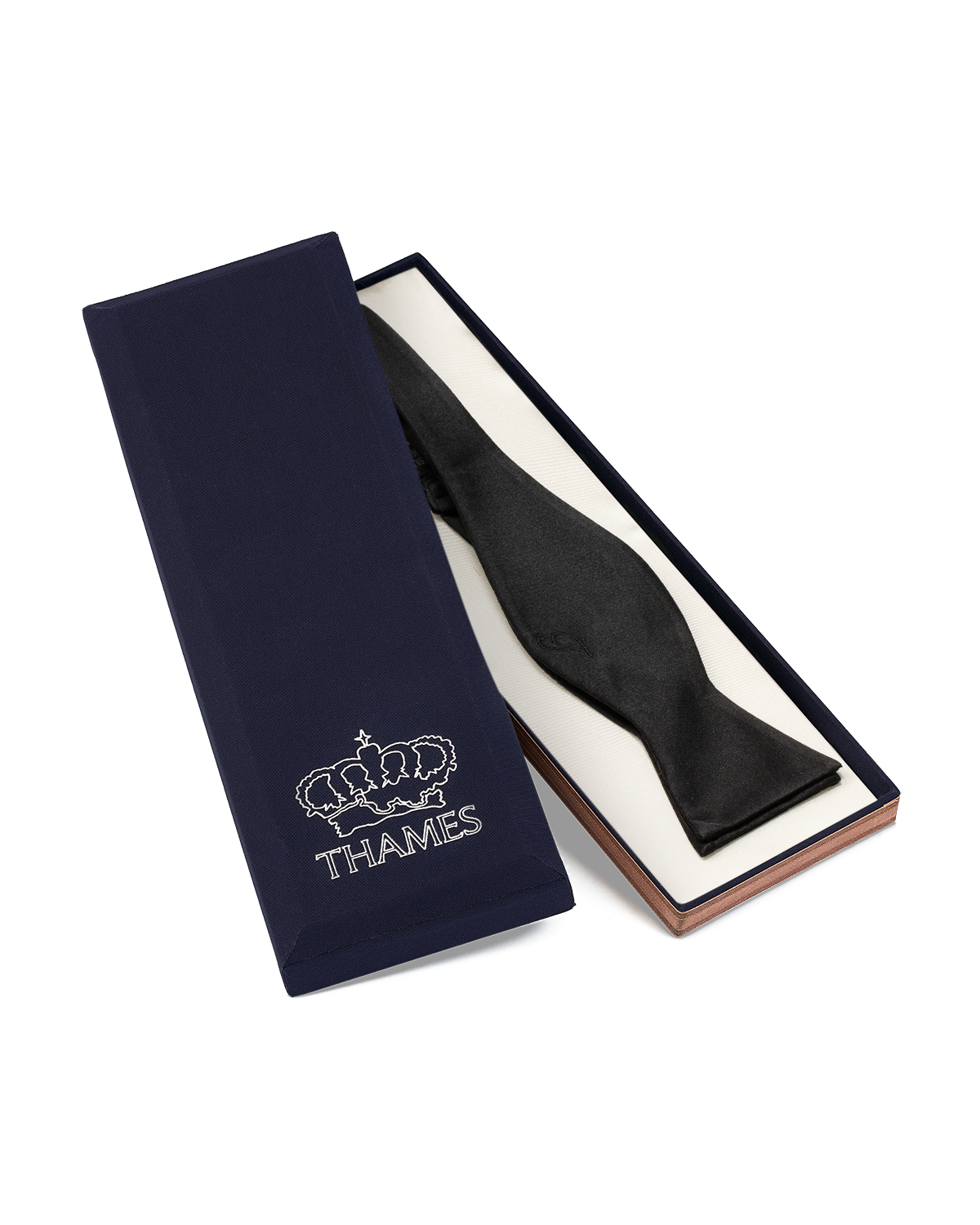 DICKY BOW – THAMES MMXX.
